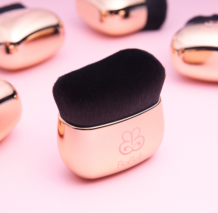 Bronze Obsession Instant Tan & Blur Brush Bundle | BiaBelle Beauty